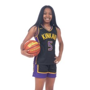 Hoop Genius Kamdyn Flora Is Built Different - Woods Recruiting