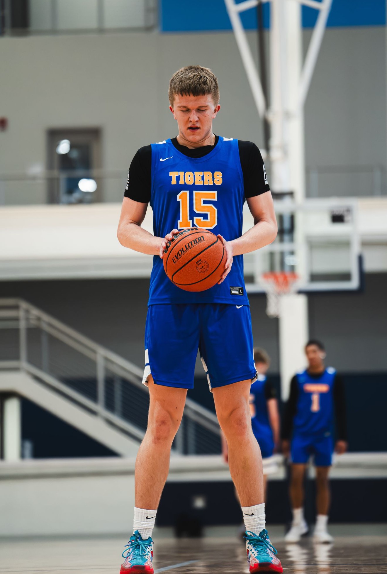 Inside-Out Force The Rise Of Landon Warren - Woods Recruiting